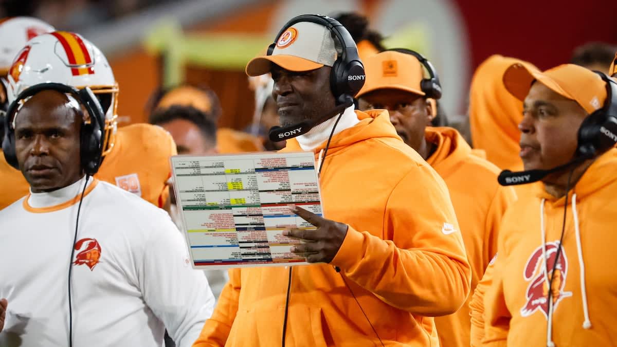 Ronde Barber says Todd Bowles asks too much of defensive players