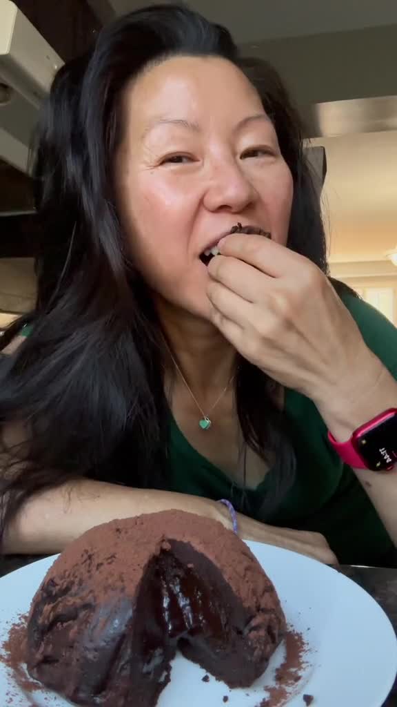 How I plan refeed day treats with portion control