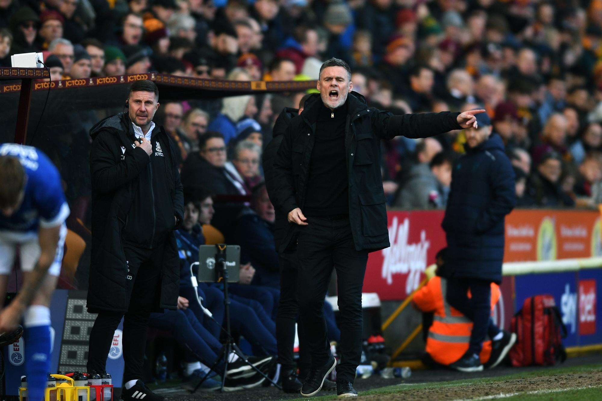 Angry Bradford City boss Graham Alexander's '100 per cent' penalty ...