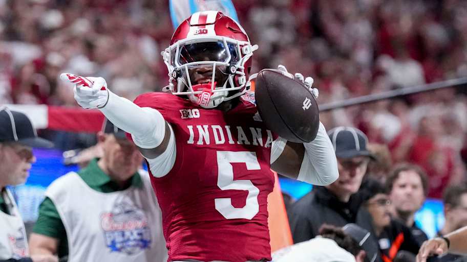 Carson Beck has two reasons why Miami can win a national championship