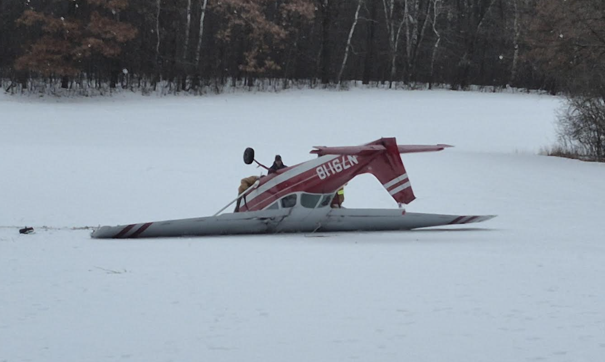 Pilot uninjured after emergency landing in western Wisconsin