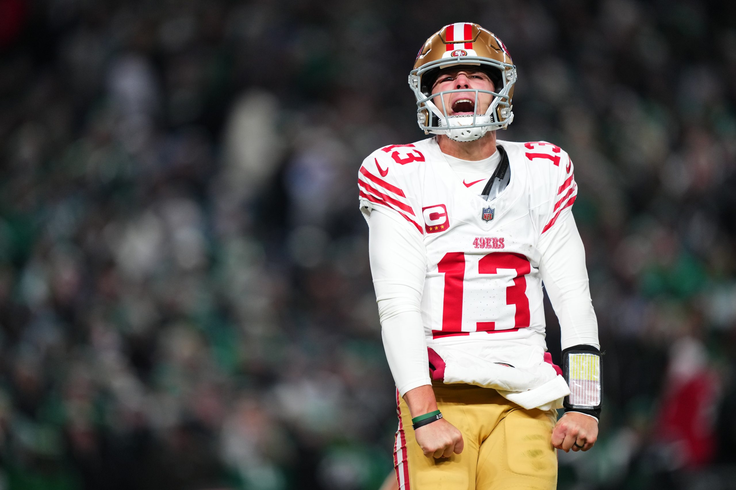 DraftKings promo: Bet $5, get $300 on any divisional round game this ...