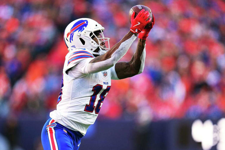 Live: Buffalo Bills, Josh Allen rallying in AFC Divisional Round ...