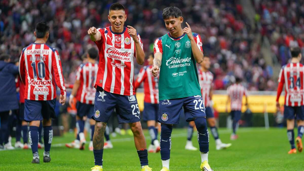 ¡Paso perfecto! Chivas sumó 9 de 9, recuperó el liderato y se mantiene ...