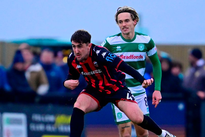 Will Dean sees red but Truro City hold on for point against Tamworth