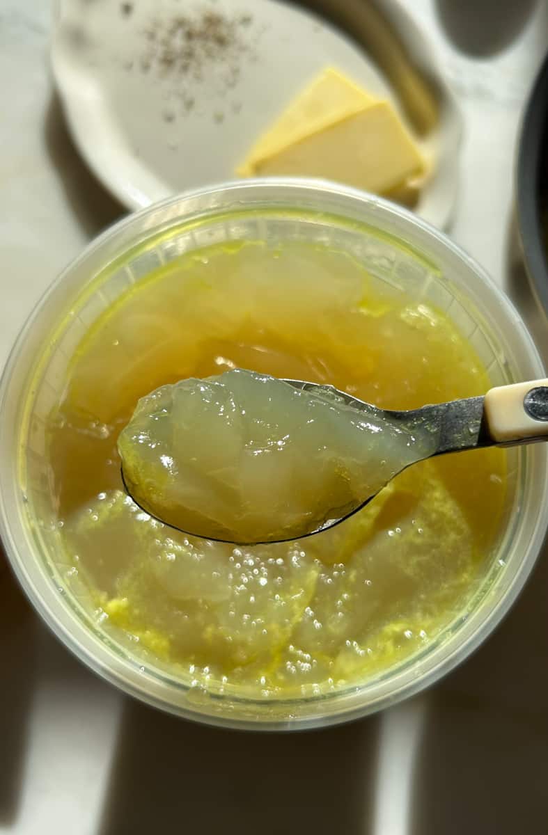 How to make the ultimate remedy for sick season: chicken bone broth