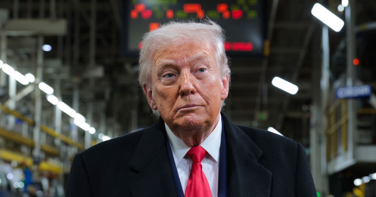 Trump gives compassionate response to Renee Good's father, calls her ...