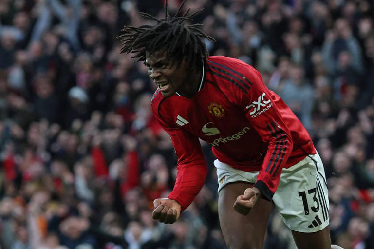 Next Man United manager latest as four candidates still in running ...