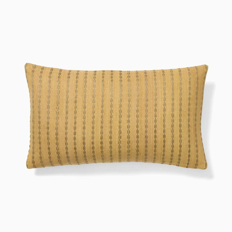 Giorgio Armani's 1980s living room still feels modern and enduringly ...