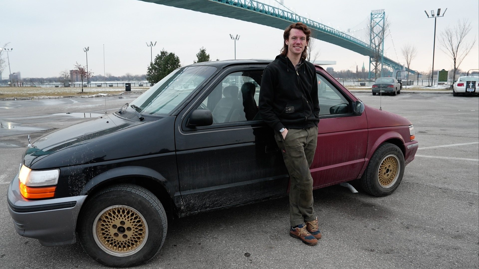 Half American, half Canadian: Take a ride in a car welded from two ...