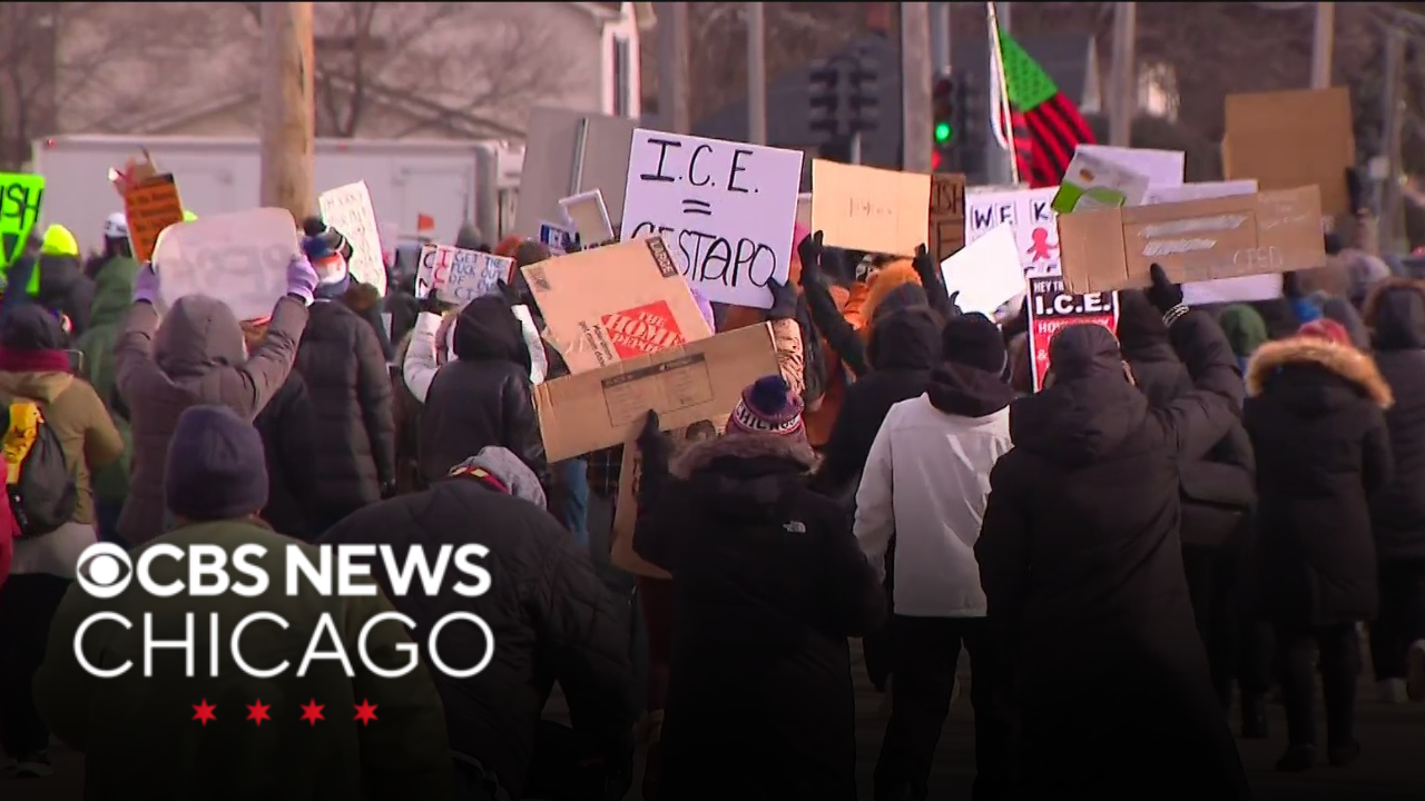 "No Kings" protest held near ICE facility in Broadview