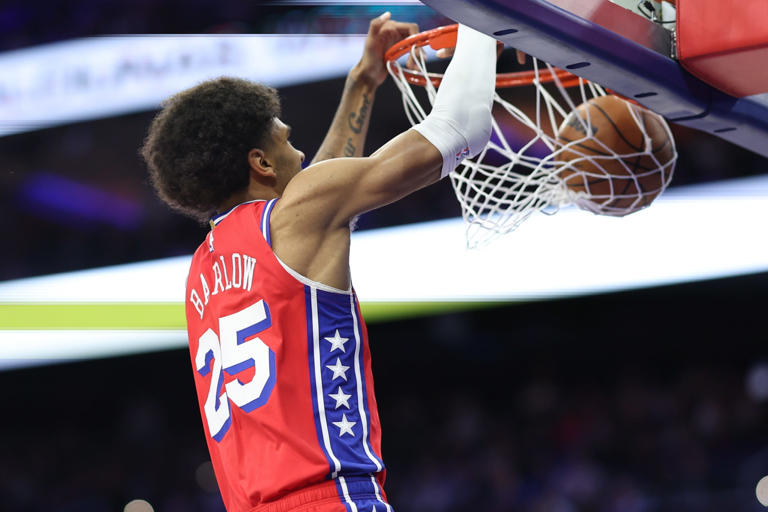 Sixers big man Dominick Barlow discusses his back injury after loss