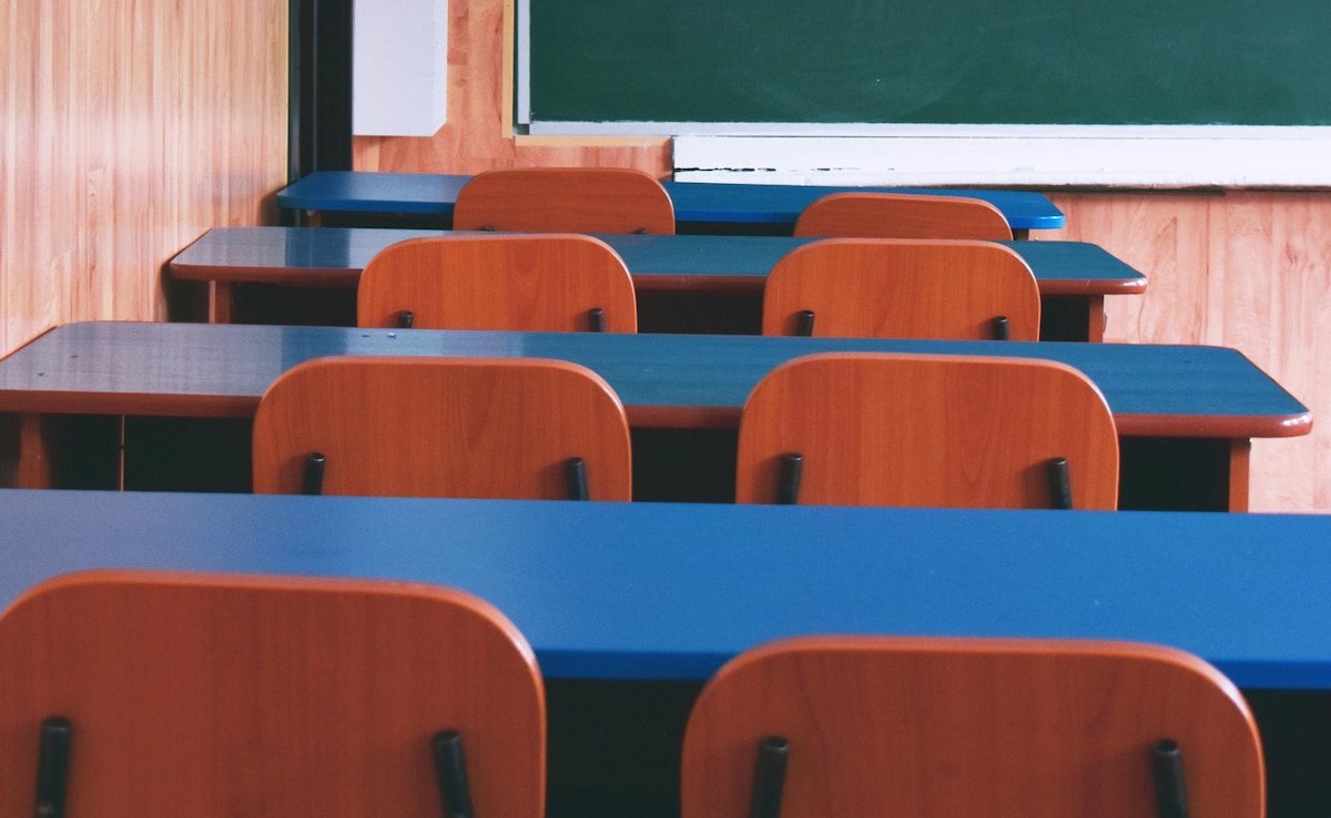 We do miss every batch: Delhi University professor shares emotional ...