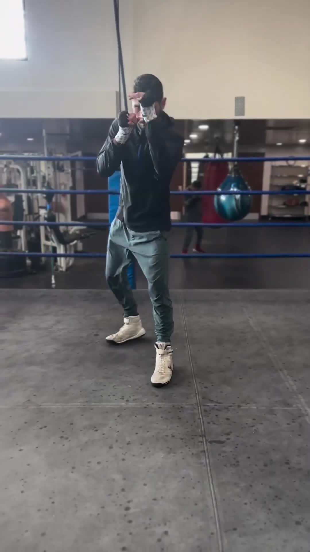 Happy new year! | Arnold Barboza Jr brings in the new year with a fight ...