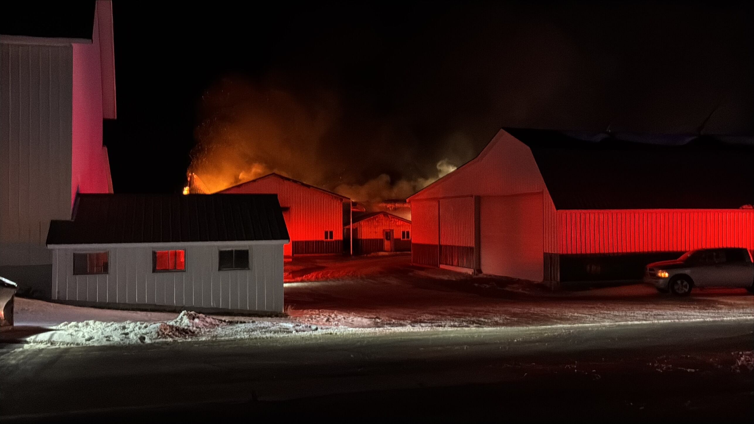 Multiple crews battle large barn fire