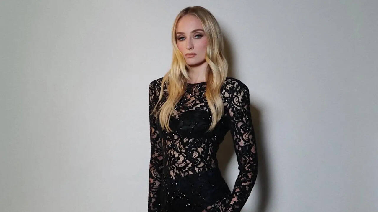 Did Sophie Turner develop chronic health condition during Tomb Raider's ...