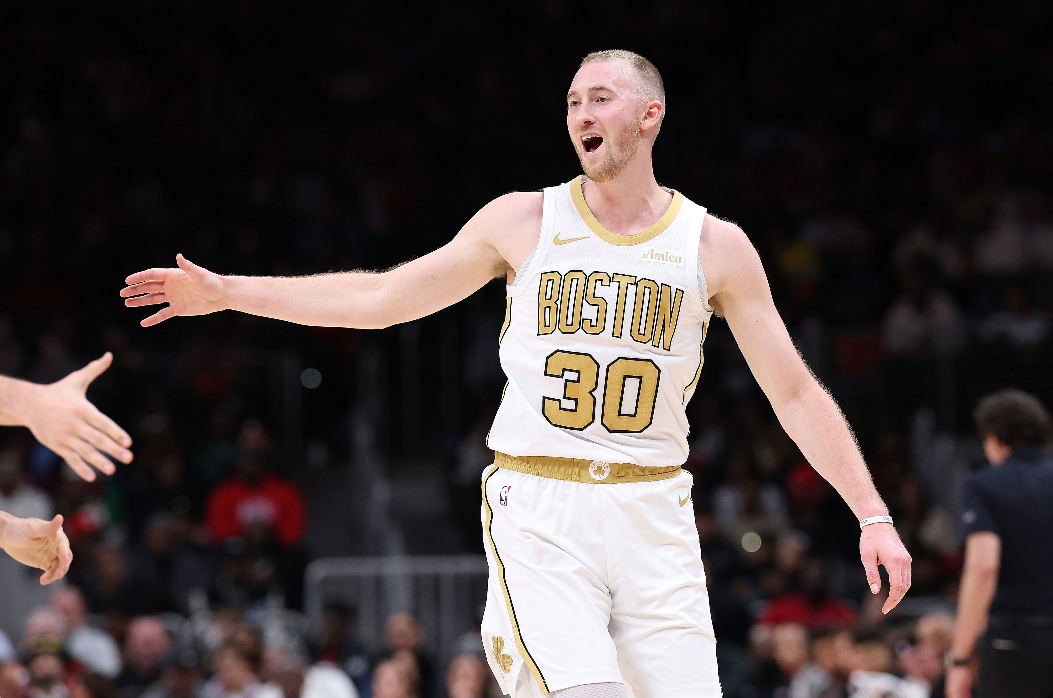 Sam Hauser shines as the Celtics smoke the Hawks, 132-106