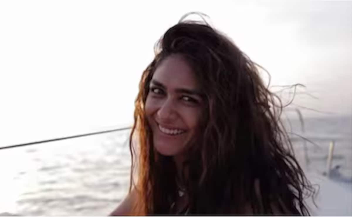 Mrunal Thakur shares cryptic post amid wedding rumours with Dhanush ...