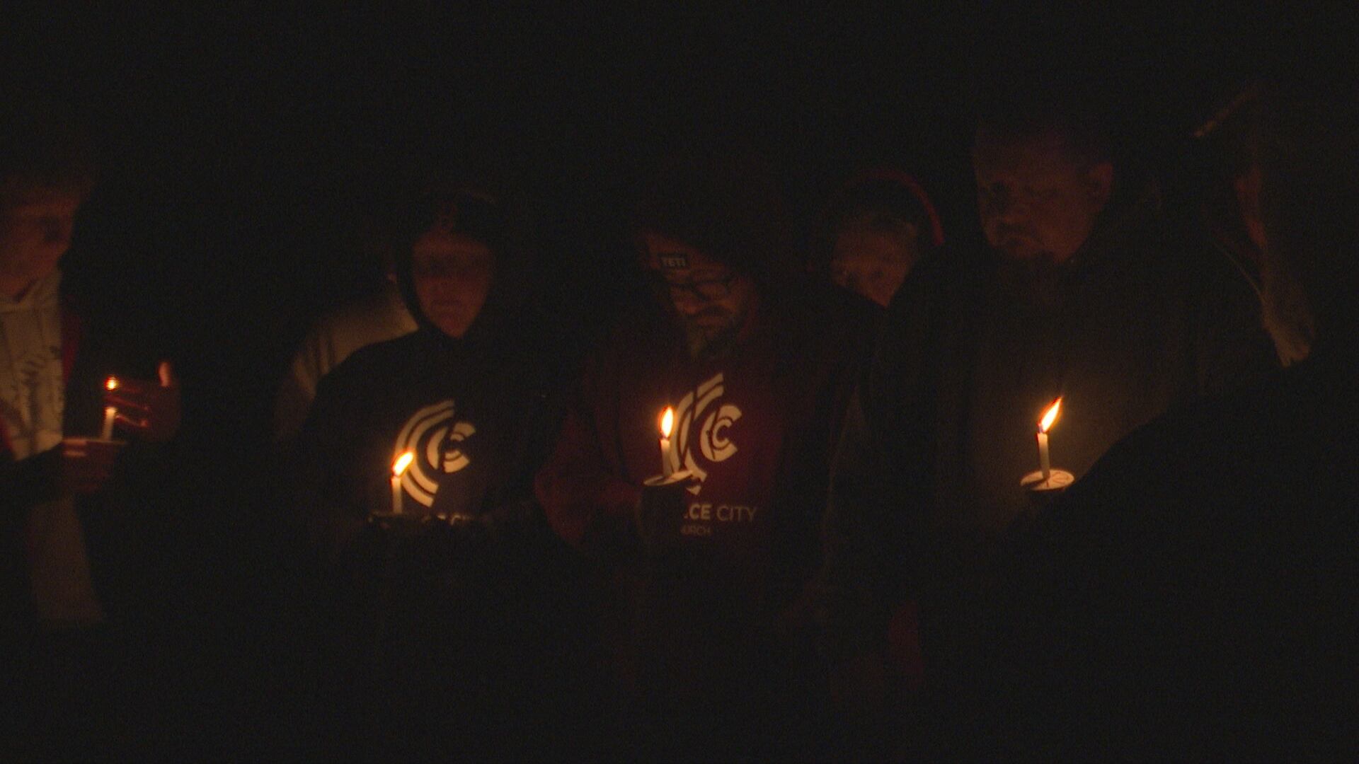 Candlelight vigil honors fallen Copperas Cove police officer