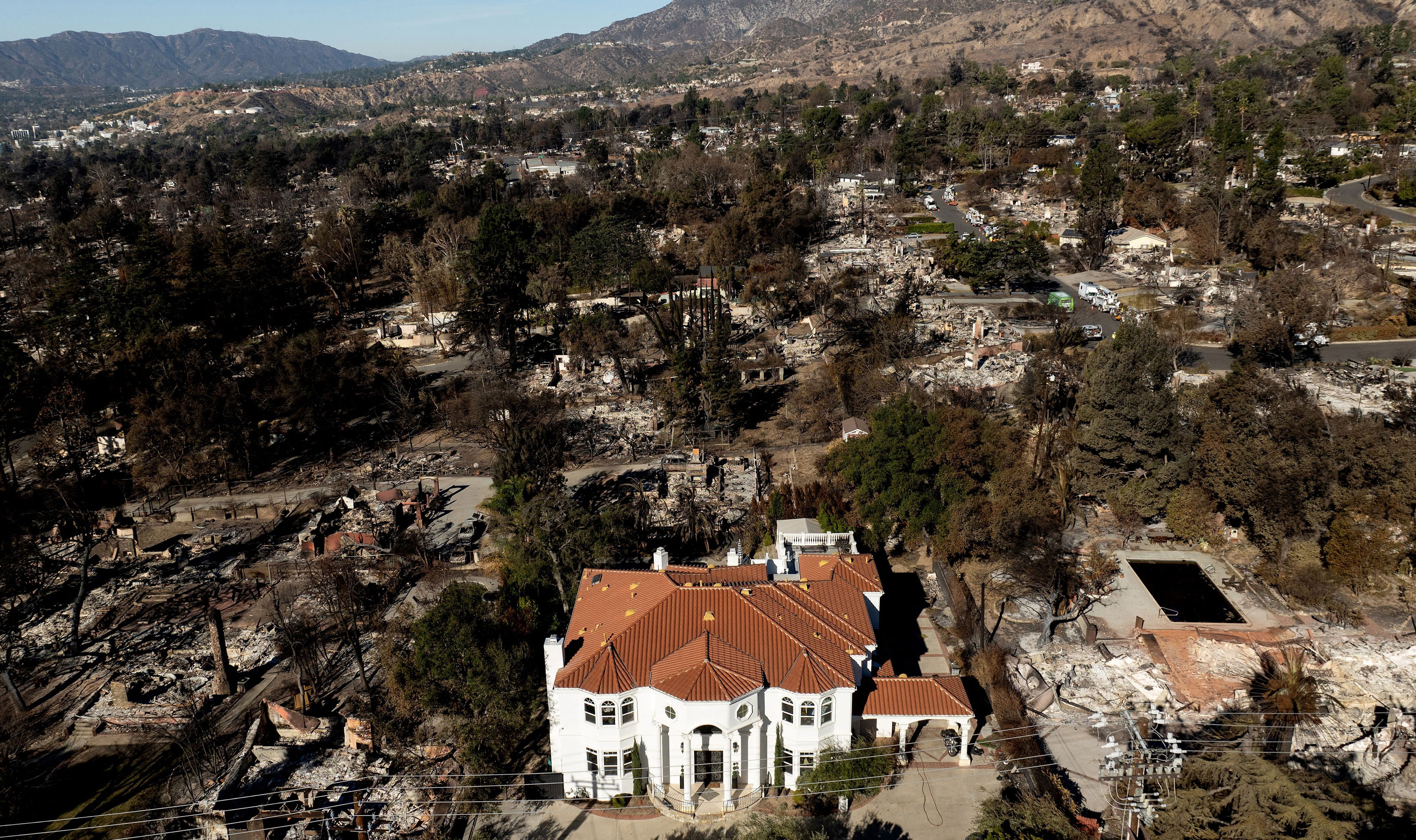 SoCal Edison sues LA County, several agencies over Eaton Fire liability