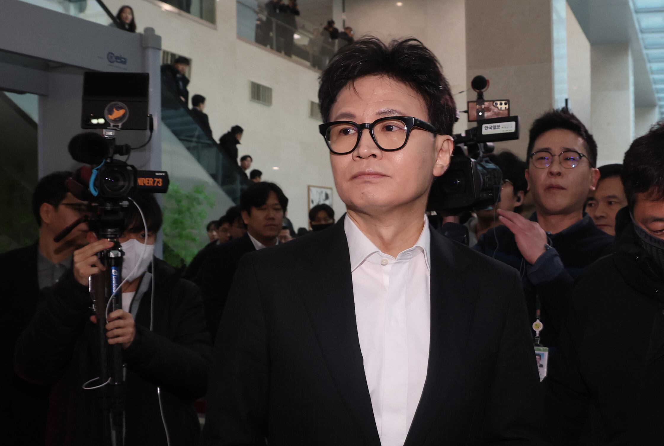 Han Dong-hoon apologizes, denies political retaliation in party case