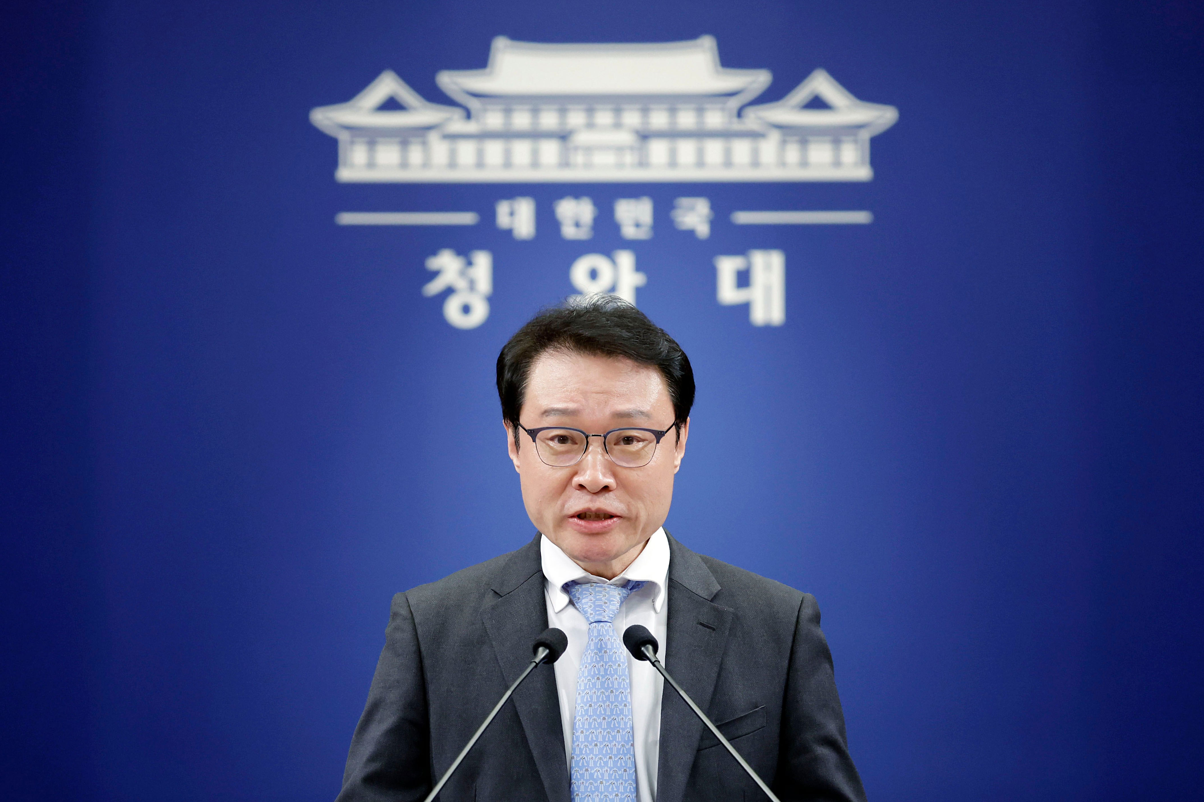 Blue House unchanged on Lee Hye-hoon hearing despite boycott