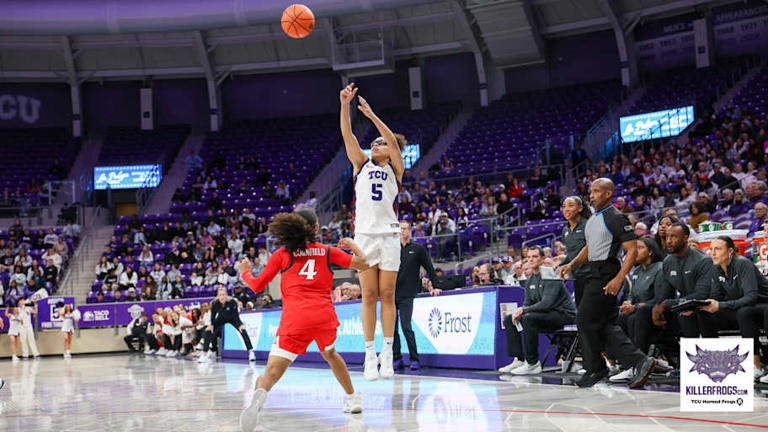 TCU women's basketball keeps rolling at home