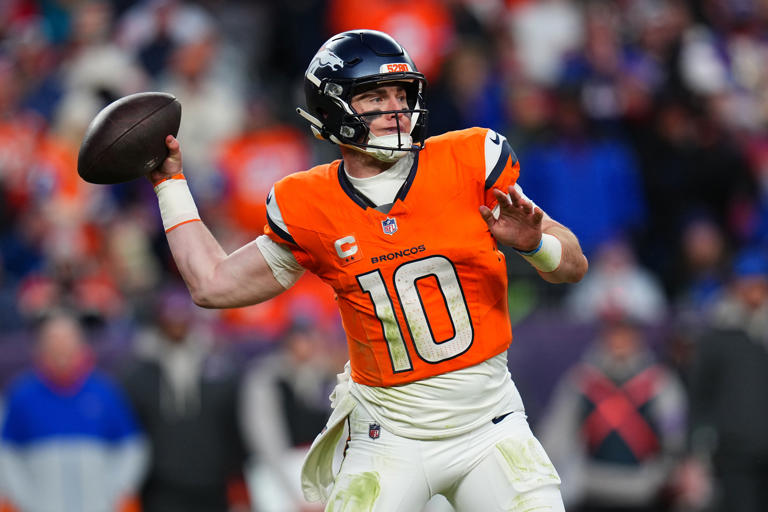Broncos' odds to win Super Bowl crash after Bo Nix injury