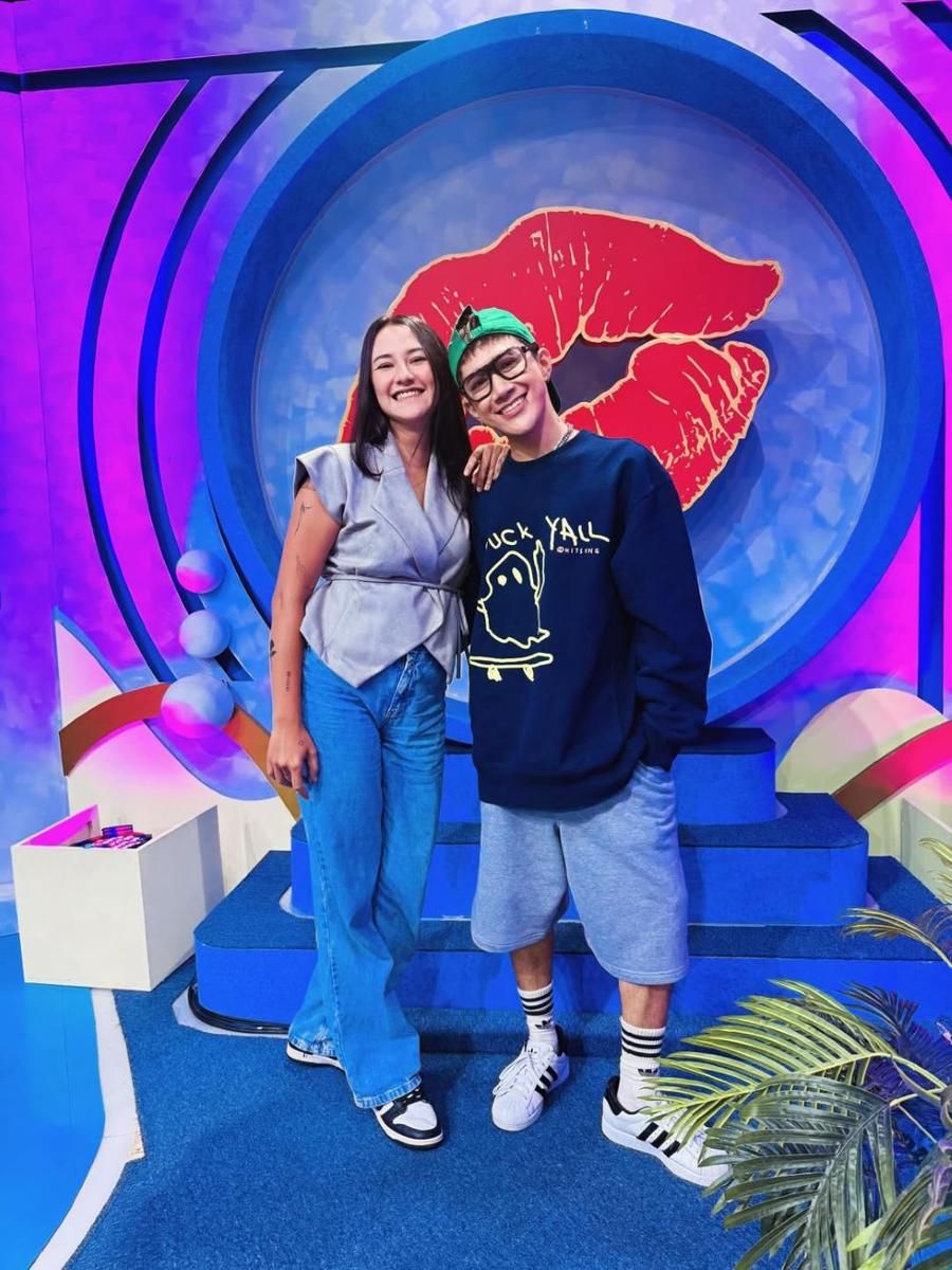 Intip 10 potret persahabatan Dahlia Poland dan Dicky Prasetya