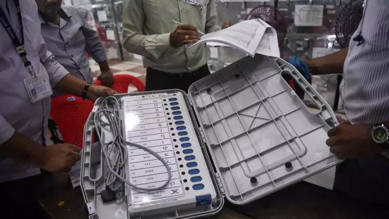 Maharashtra civic polls: SEC issues guidelines for EVM reuse; memory ...