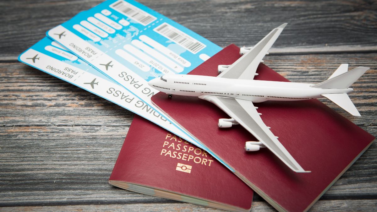When to book summer flights for better prices