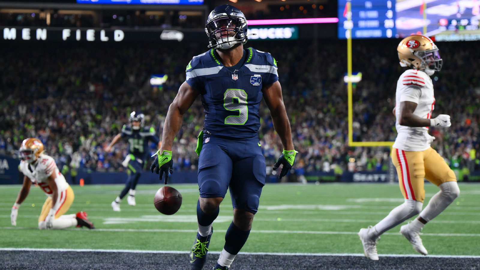 Seahawks RB Kenneth Walker trolls Tom Brady with 'go green' quip