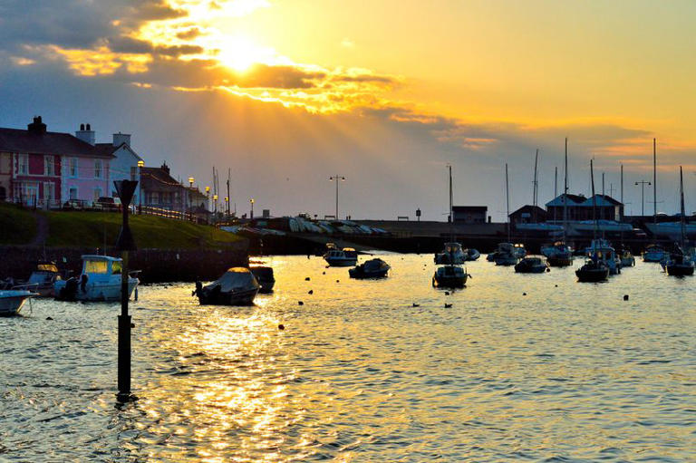 The multi-million pound 'hockey stick' which could spell disaster for ...