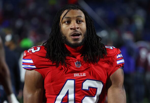 Bills star leaves stadium in ambulance after NFL playoff game halted in ...