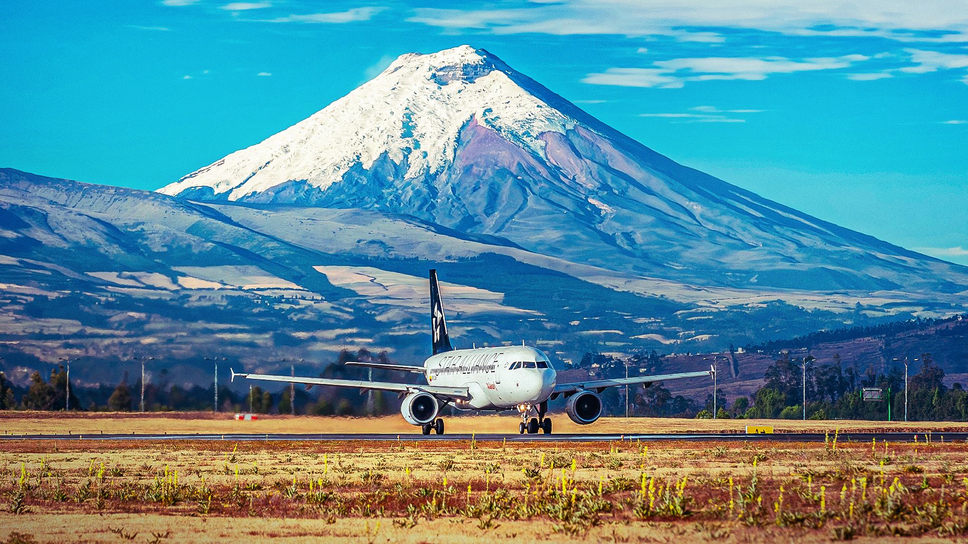 Airbus A320 pilot shares what it’s like flying through one of the world ...