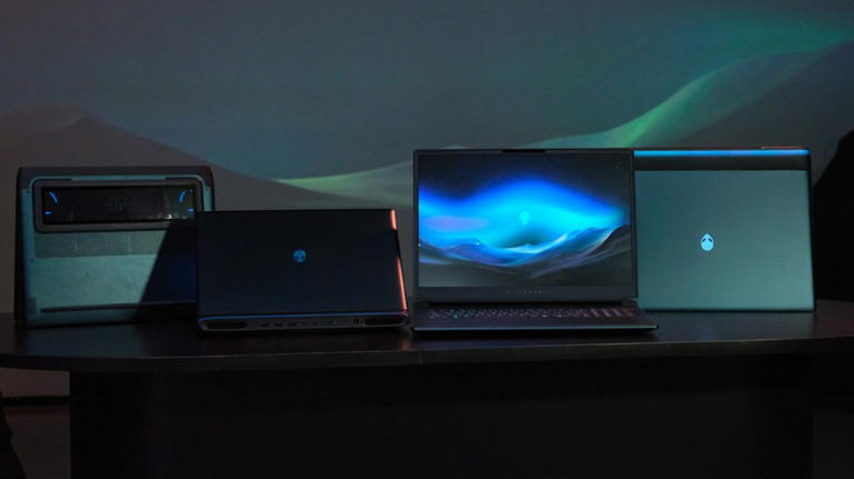 Razer VS Alienware: How these gaming laptops compare in performance & price