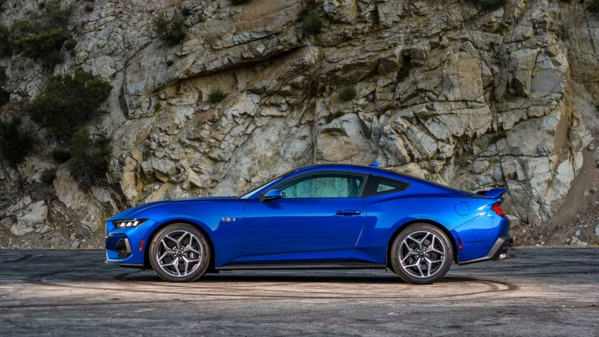 The affordable muscle car that beats a Challenger R/T off the line—and ...