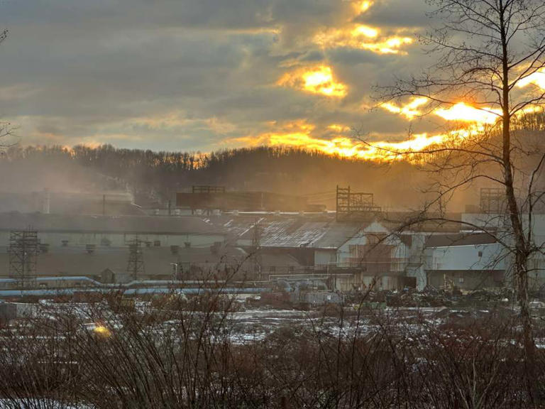 Update: Fire under control at former West Virginia steel tin mill
