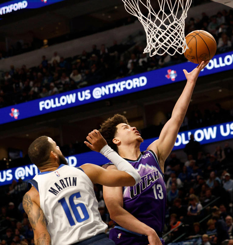 Mavericks stay hot from deep in win over Jazz as Klay Thompson notches ...