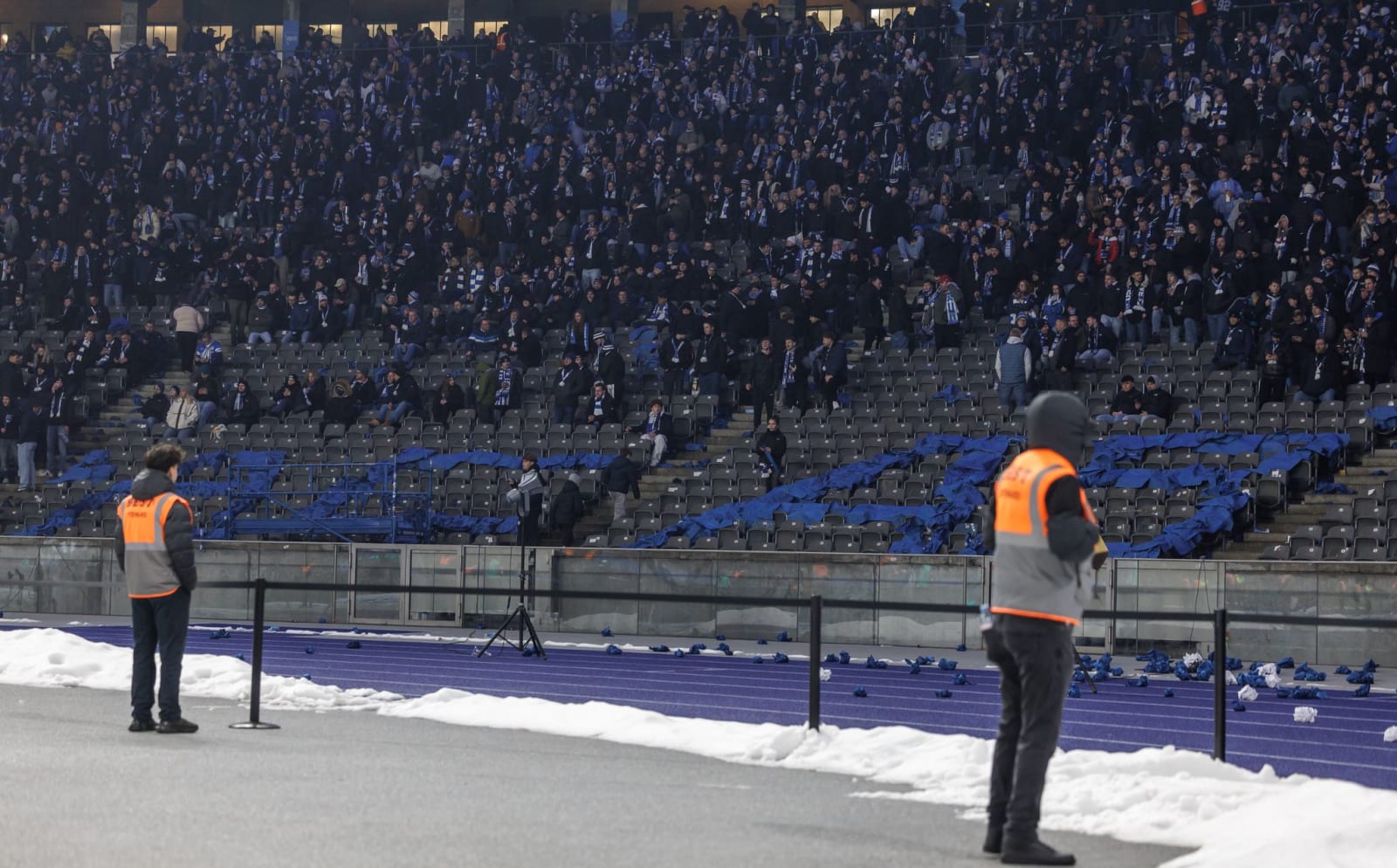 Over 50 hurt in clashes between fans and police at Hertha Berlin game