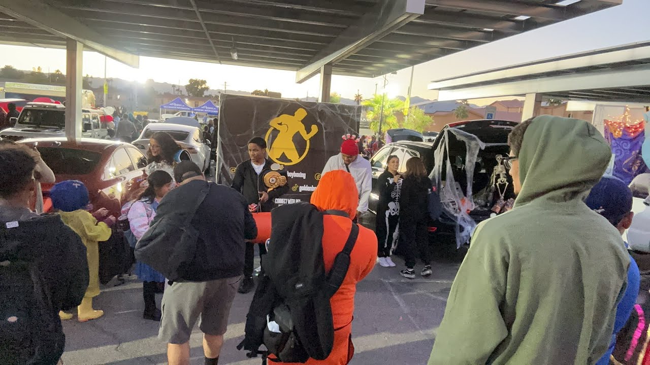 Floyd Schofield in Las Vegas with Gabriela “Sweet Poison” Fundora ...