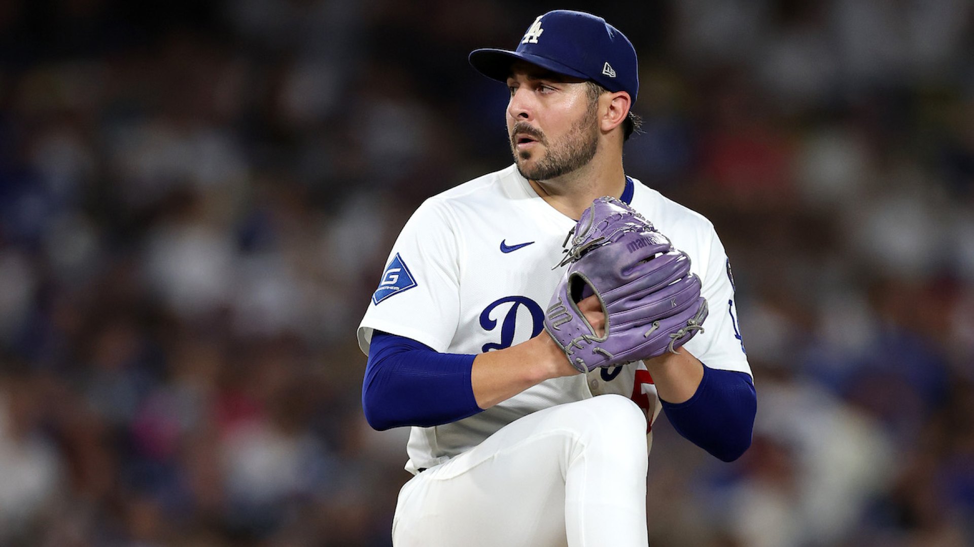 Dodgers' Alex Vesia designs new baseball glove with tribute to late ...