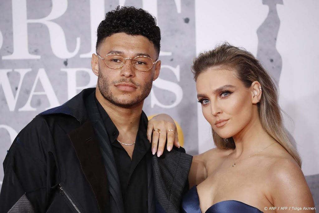 Little Mix-zangeres Perrie Edwards en Alex Oxlade-Chamberlain ...