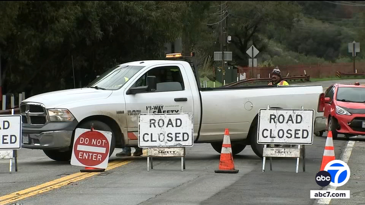 Topanga Canyon Boulevard closed through Monday for underground pipe ...