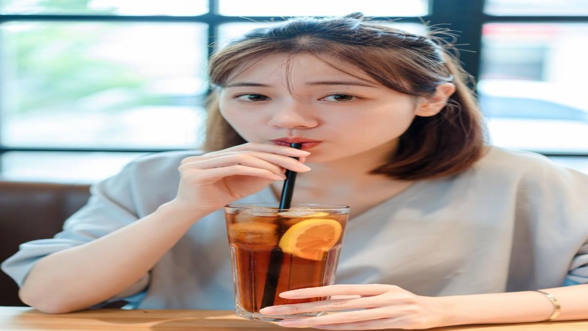 Can iced tea really replace water? Experts reveal the truth about ...