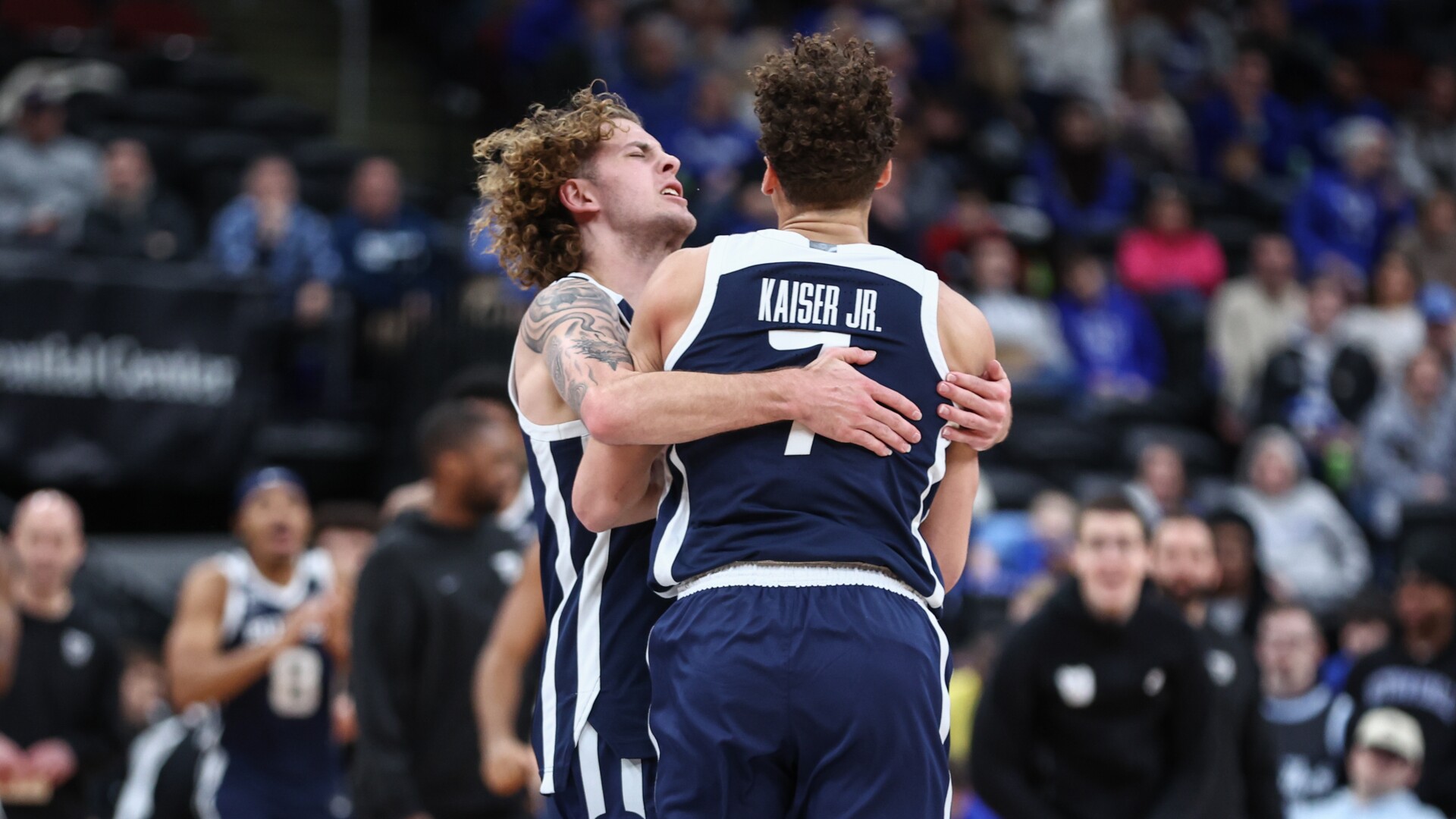 Finley Bizjack scores 25 points to lead Butler over No. 25 Seton Hall 77-66
