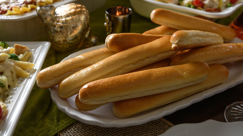 12 popular Italian restaurant chains in America, ranked