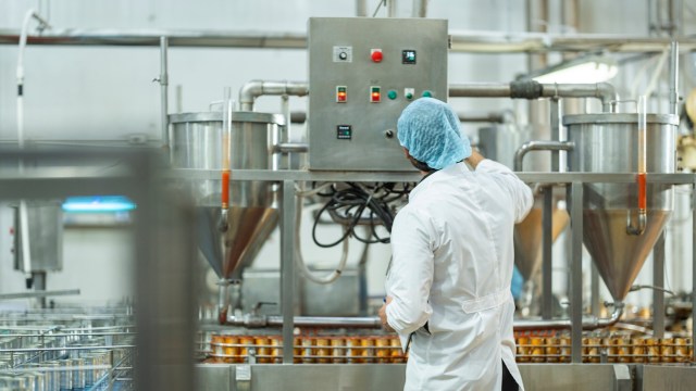 Scientists discover concerning substances making way into food chain ...