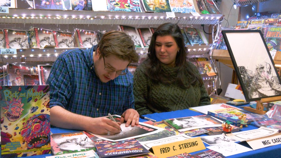 Comic fans meet artists at Heroes Comics signing event