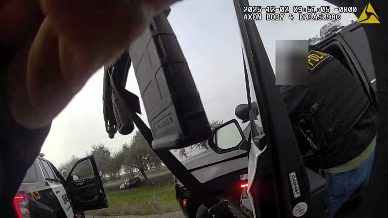 Videos shows Sacramento deputies fired on ex-deputy after I-5 chase